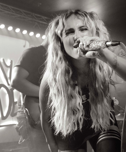 Amy Jade - Songs, Events and Music Stats | Viberate.com