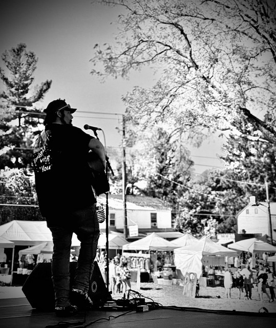 Brandon Yeager - Songs, Events and Music Stats | Viberate.com