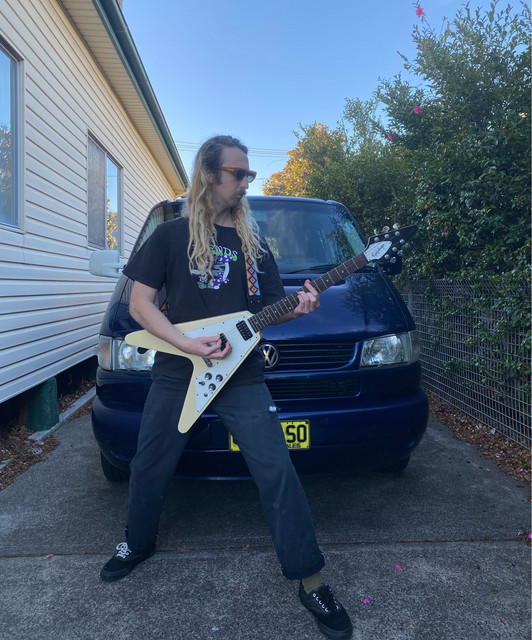 Robbie Thunder - Songs, Events and Music Stats | Viberate.com